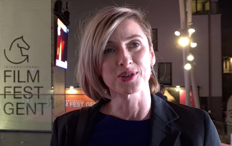 Dienende rollen door Ruth Becquart! - welovecinema